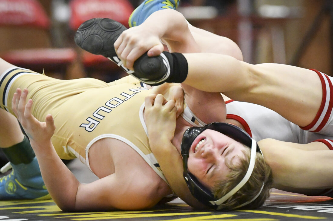 Montoursville sends seven wrestlers to state tournament after winning ...